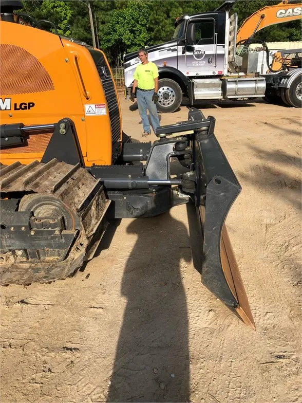 image-1984.jpeg - Hills Machinery Company