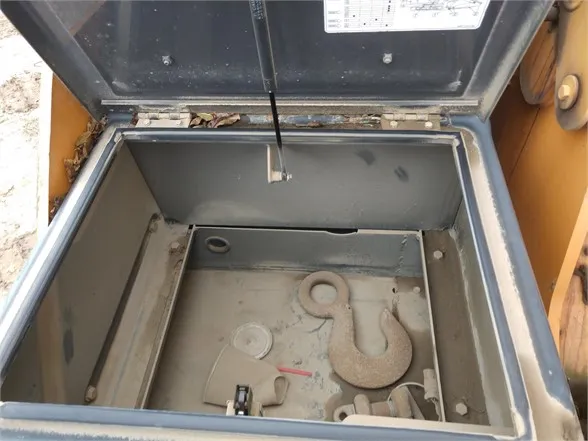 image-898.jpeg - Hills Machinery Company