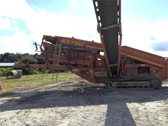 image-1928.jpeg - Hills Machinery Company